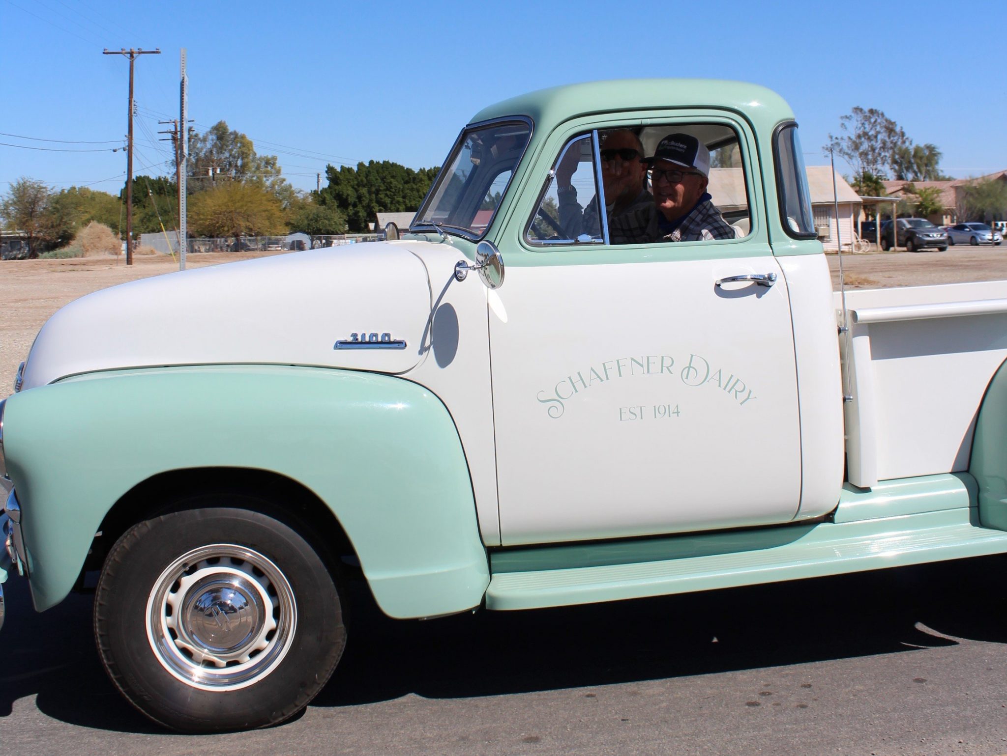 ‘Carrot-Van’ Brings Holtville Familiar Carrot Festivities » Holtville ...