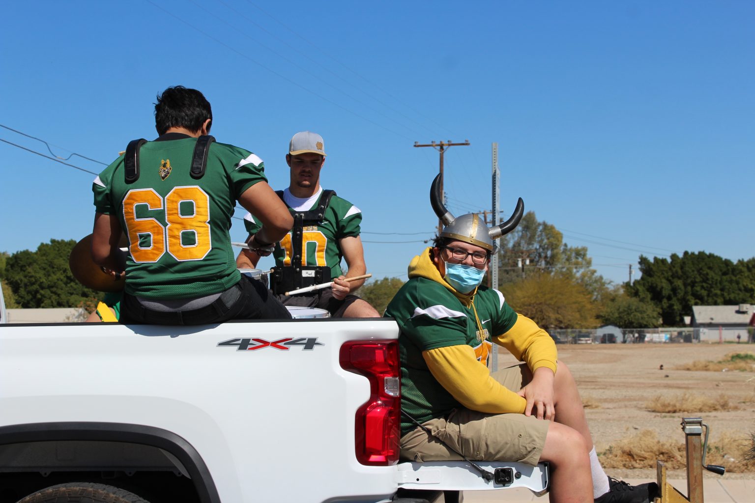‘Carrot-Van’ Brings Holtville Familiar Carrot Festivities » Holtville ...