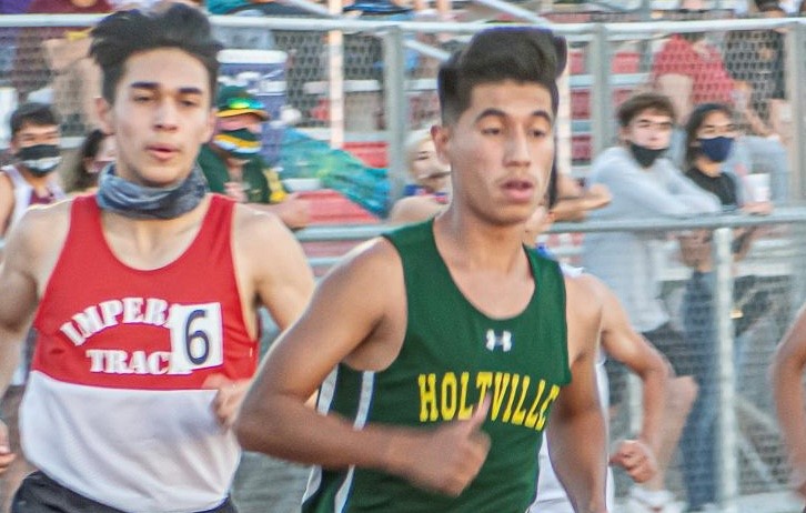 Jimenez is First Viking to Win CIF Track Title » Holtville Tribune