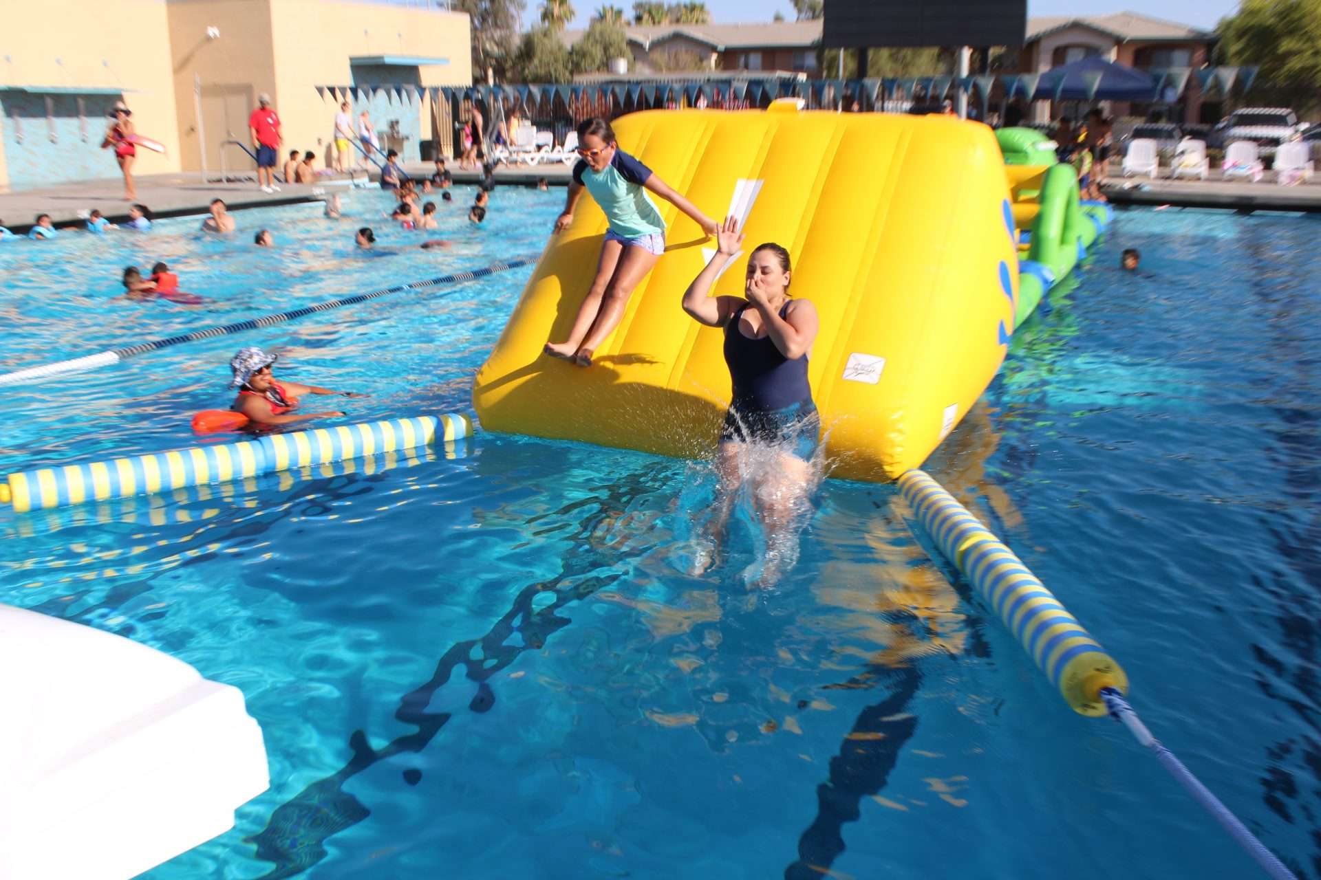 El Centro July 4th Pool Party a Splash » Holtville Tribune