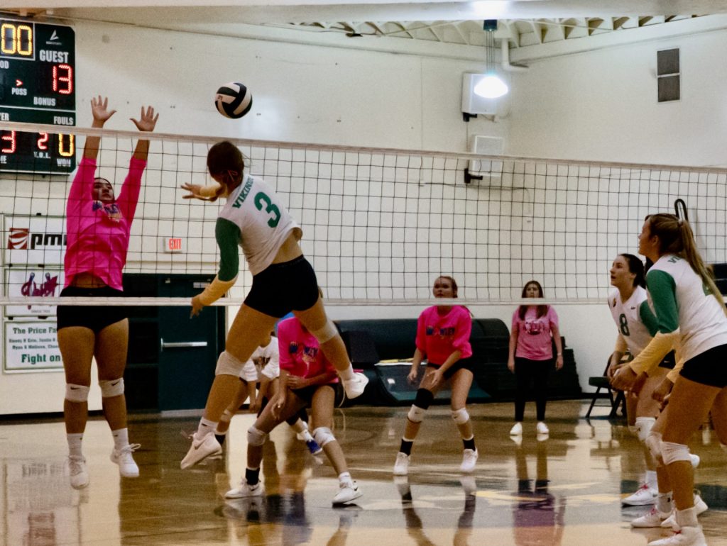 VOLLEYBALL: Vikings Claim IVL Crown » Holtville Tribune