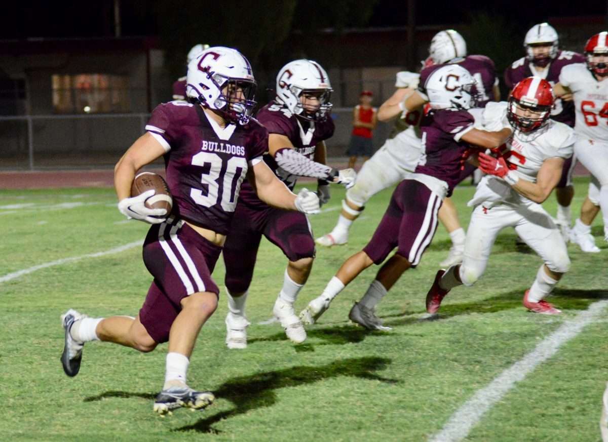 Two Bulldogs Named to All-IVL First Team » Holtville Tribune