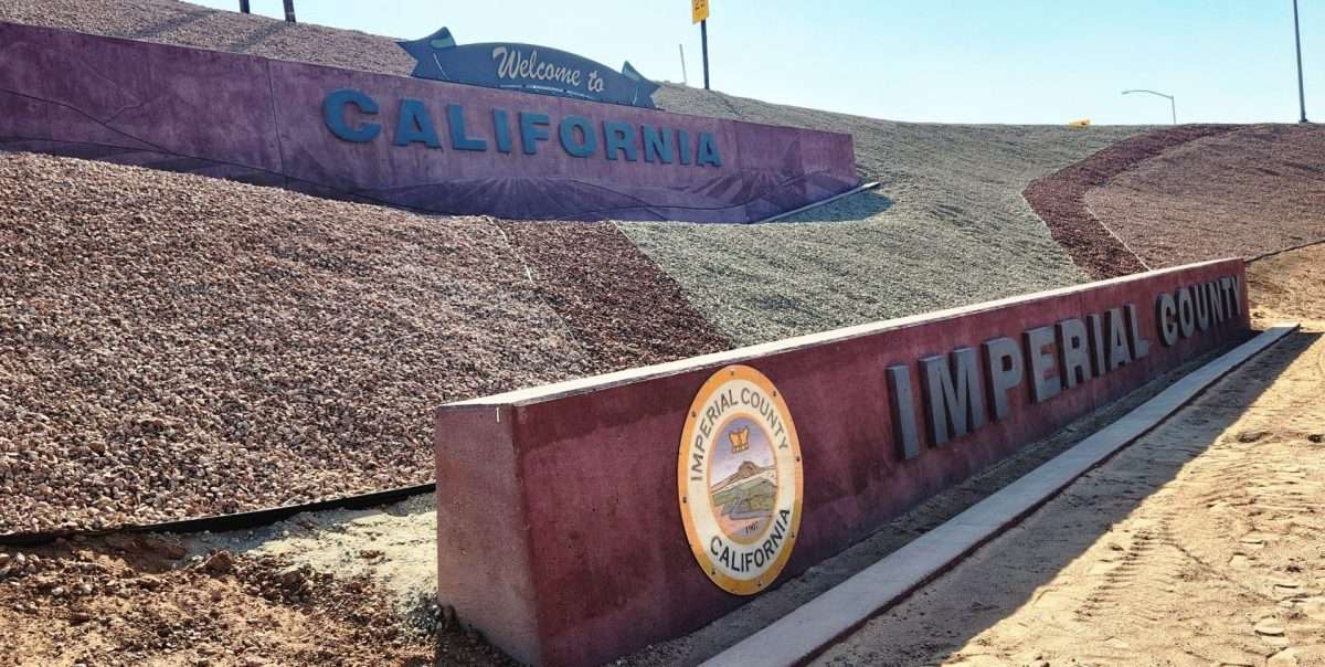 Calexico Gateway Monument Makes Debut » Holtville Tribune