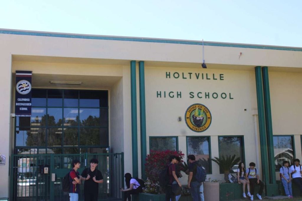 The Holtville Tribune - Serving Holtville CA and Imperial County Since 1905