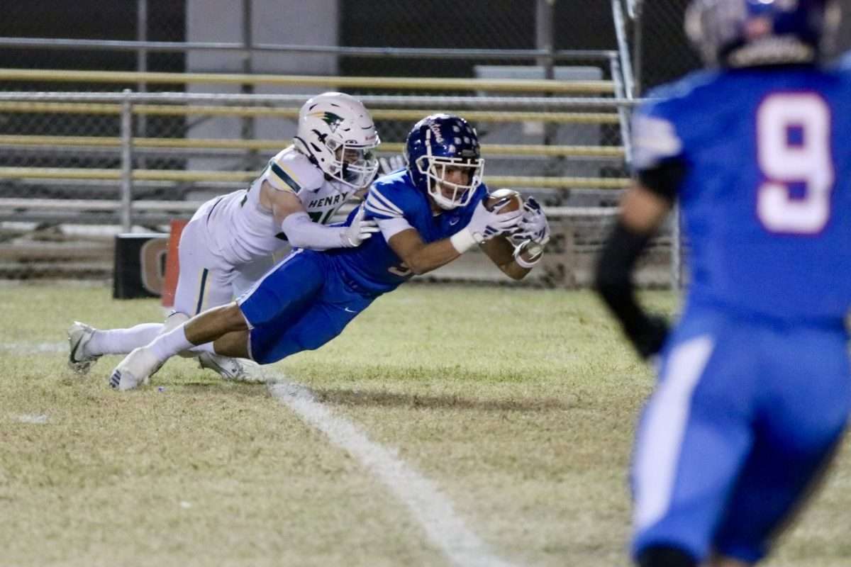 FOOTBALL: Spartans Move On to D-3 Semis with Win » Holtville Tribune